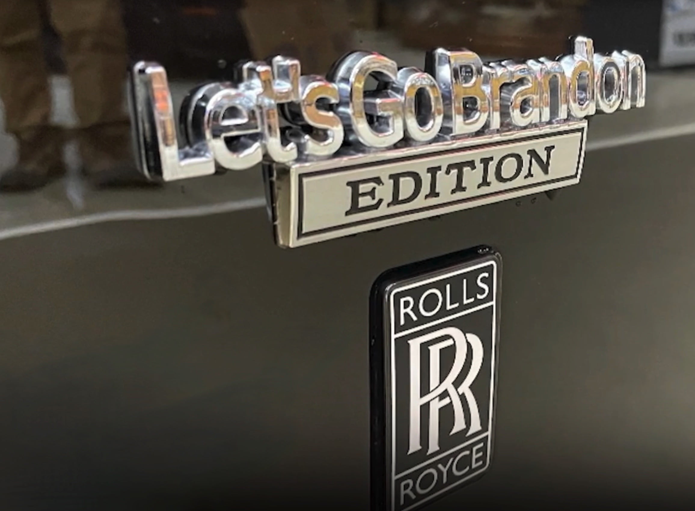 Kid Rock’s Sweet Rolls-Royce ‘Let’s Go Brandon’ Edition – AGUAYO NEWS