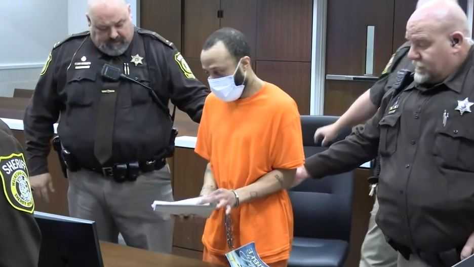 Wisconsin Christmas Parade Killer Gets 6 Consecutive Life Sentences, No ...